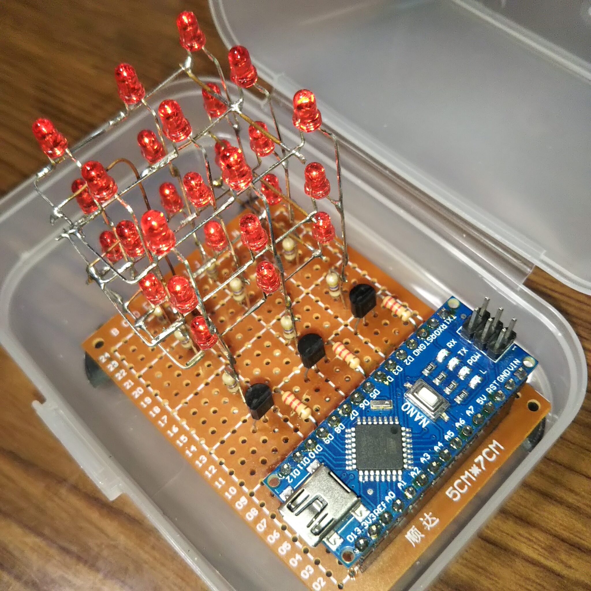 LED Cube 3x3x3 をケースに入れてみた | meyon's STUDY